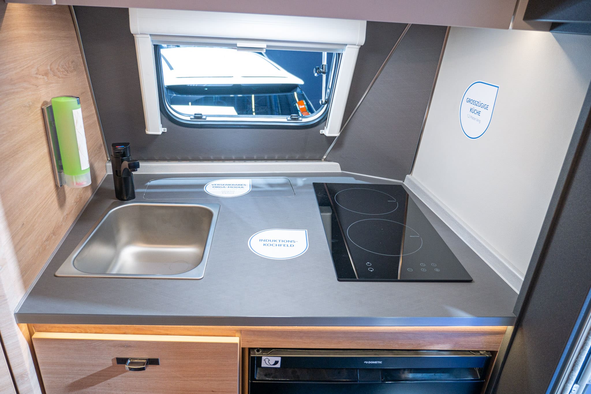 Knaus Yaseo 340 PX (2024) : mini-caravane sans gaz pour véhicules électriques - avec visite à 360°